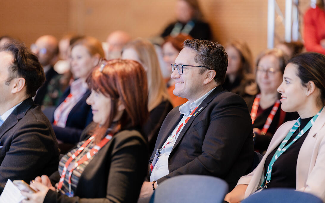 Die richtige Bestuhlung für eure Veranstaltungen - Salzburg Convention ...